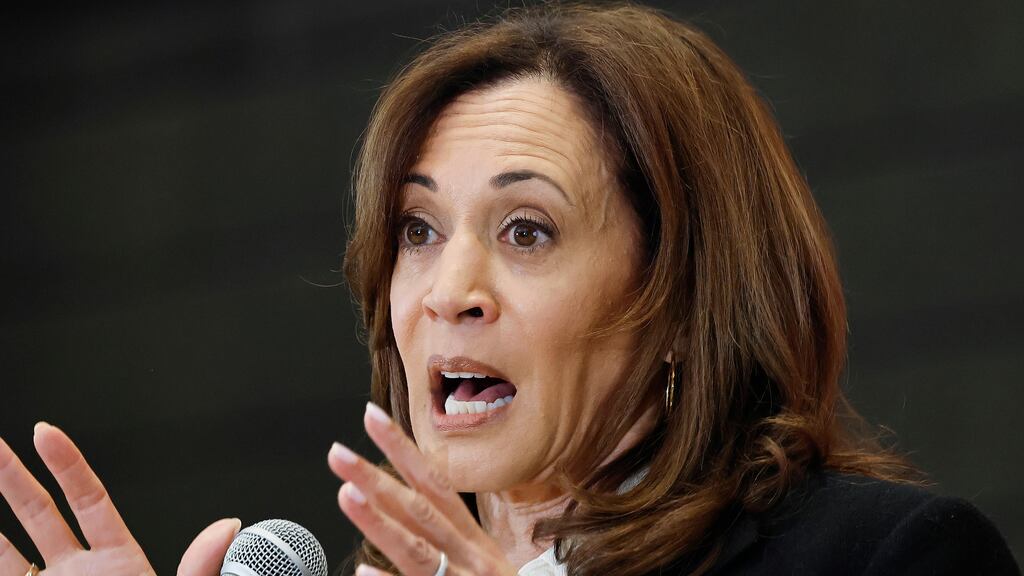 Spurned VP Candidate Josh Shapiro Calls ‘Bulls**t’ on Kamala Harris’s Book