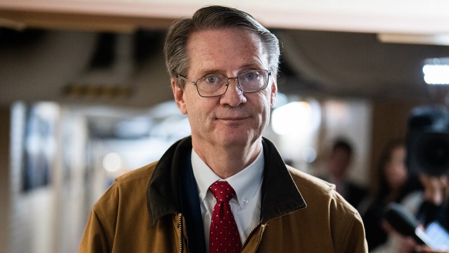 MAGA Rep Tim Burchett, 61, Makes NSFW Statement While Talking About ...
