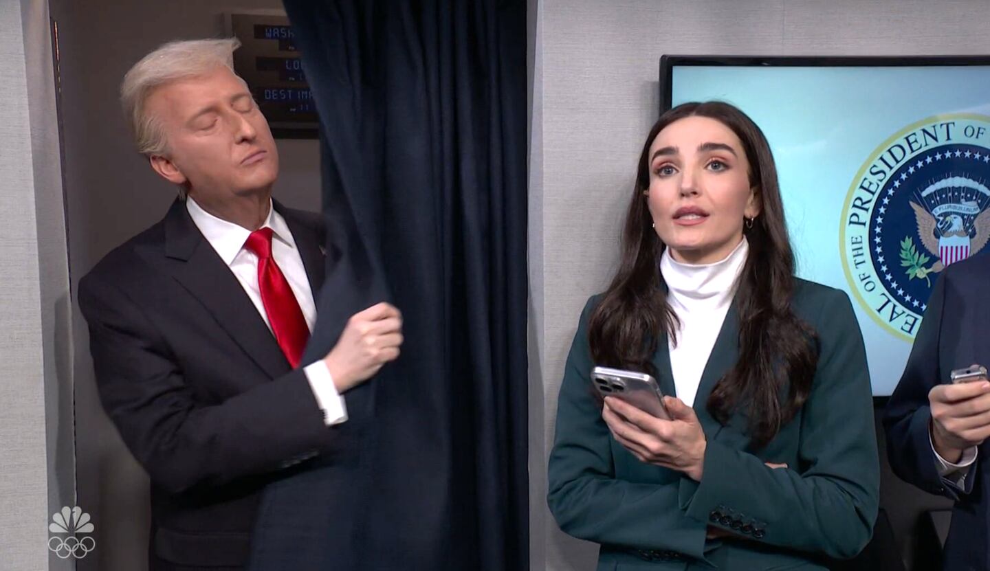Drug-Addled ‘SNL’ Donald Trump Thirsts Over Leavitt’s Lips