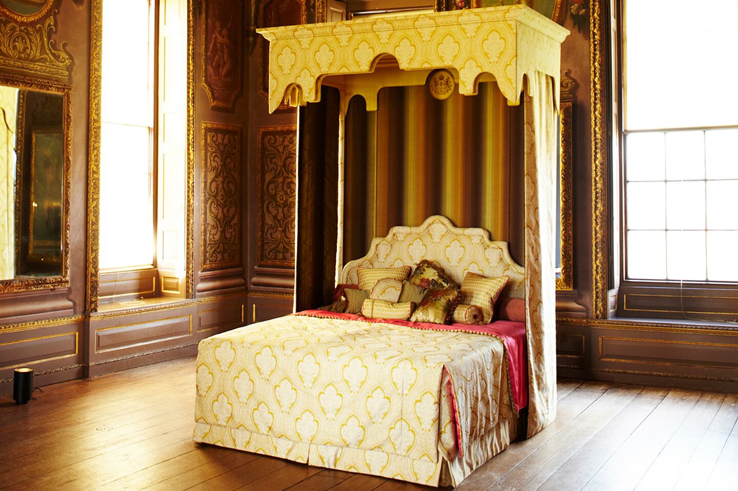 Savoir Beds’ Royal State Bed: Just Perfect, If You Have $175,000