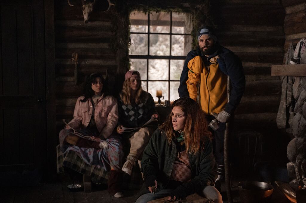 ‘Yellowjackets’ Season 2, Episode 4 Recap: Van and Tai Finally Reunite