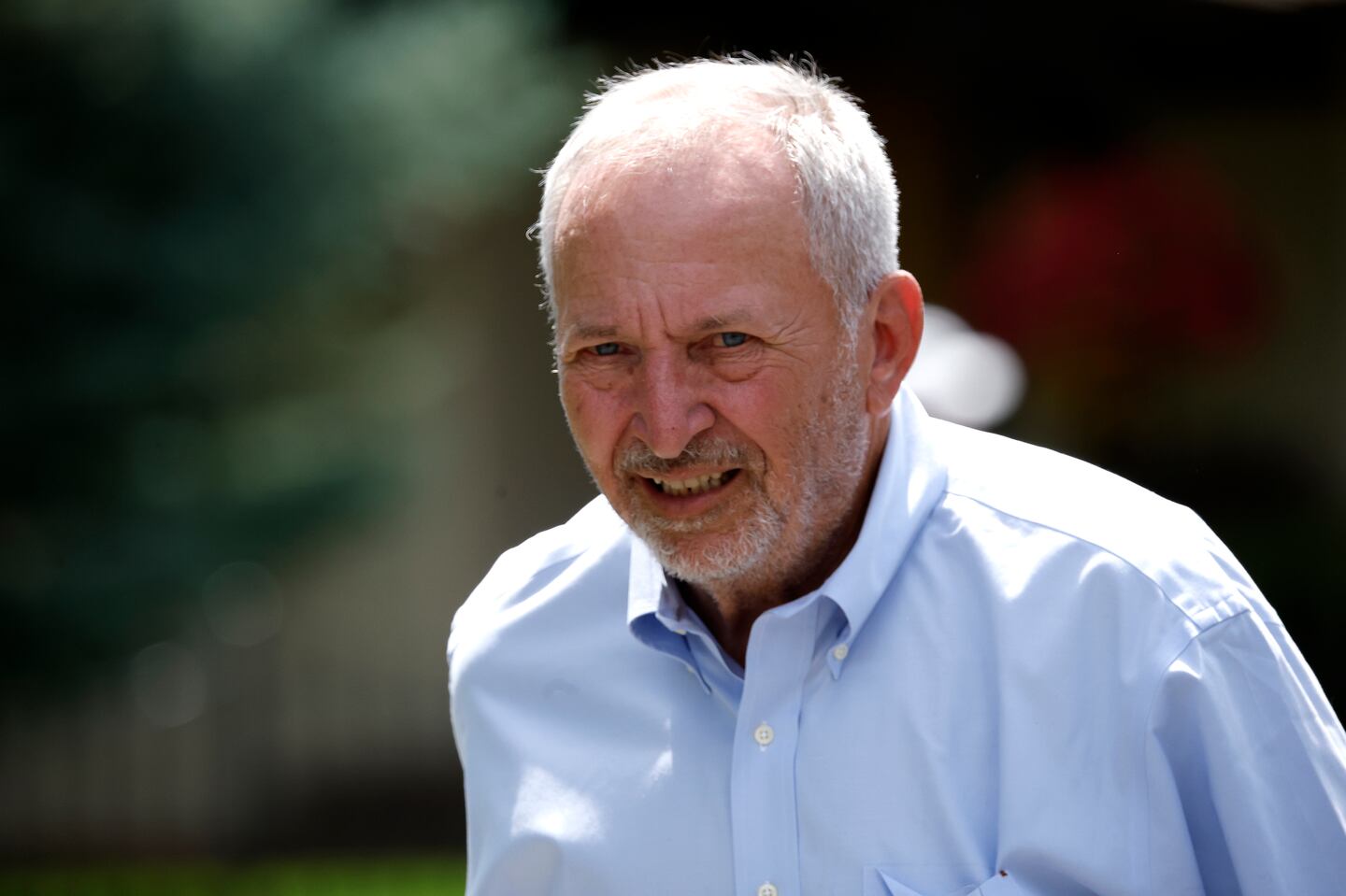 Harvard Probes Students for Exposing Professor Larry Summer’s Epstein Shame