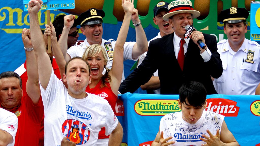 Hot Dog Chain Sends MAGA Into Total Meltdown