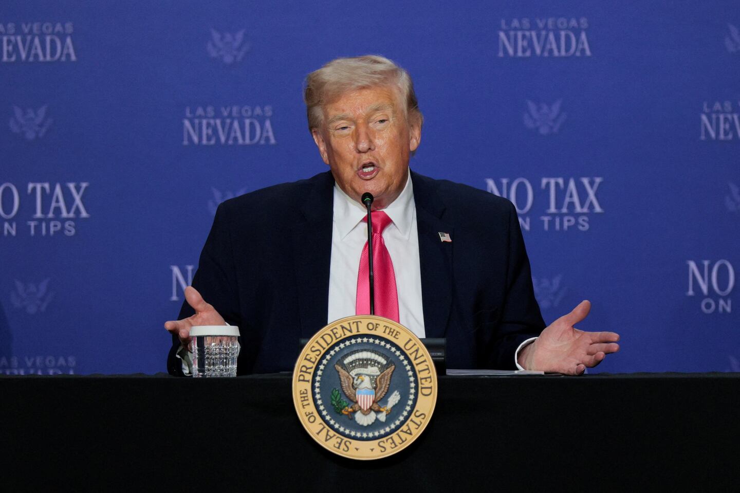Confused Donald Trump, 79, Looks for Someone to Blame After Tripping Up ...
