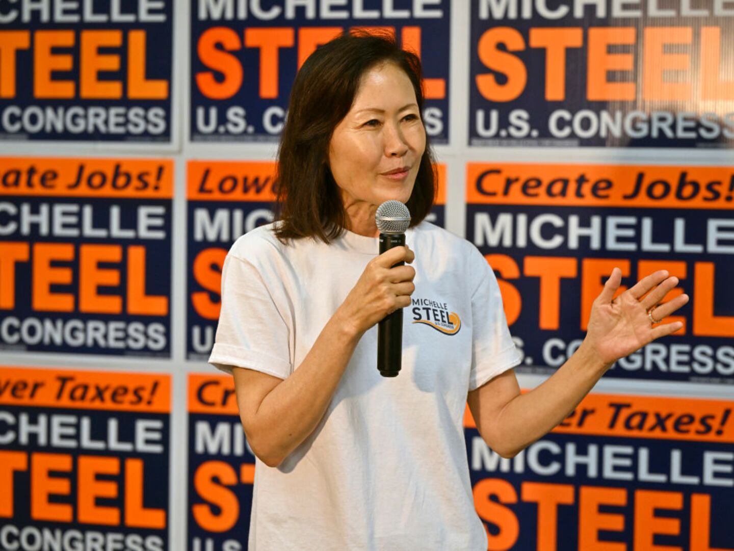 The GOP Stealth Plan to Win Over Asian American Voters