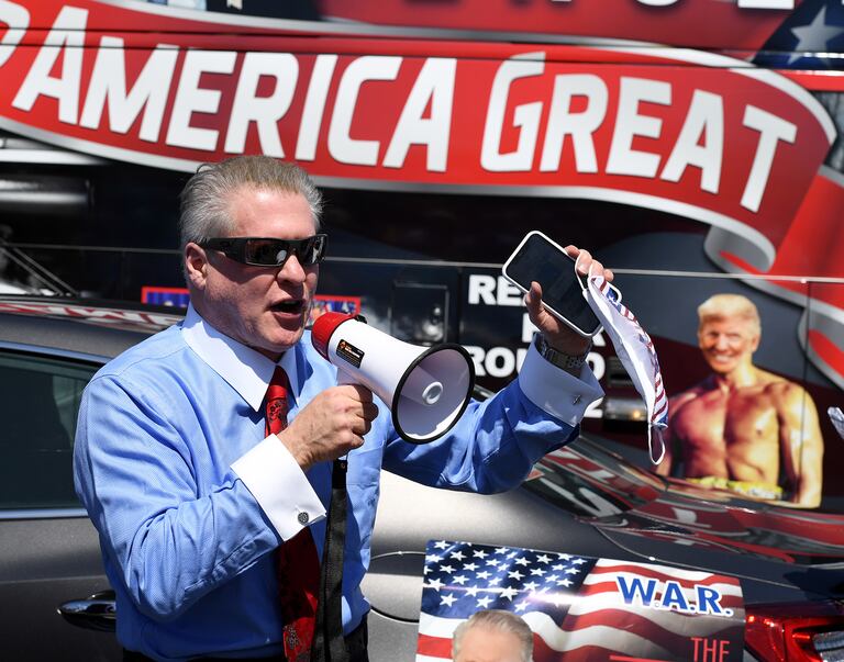 How Trump Ally Wayne Allyn Root Really Scored His Knighthood
