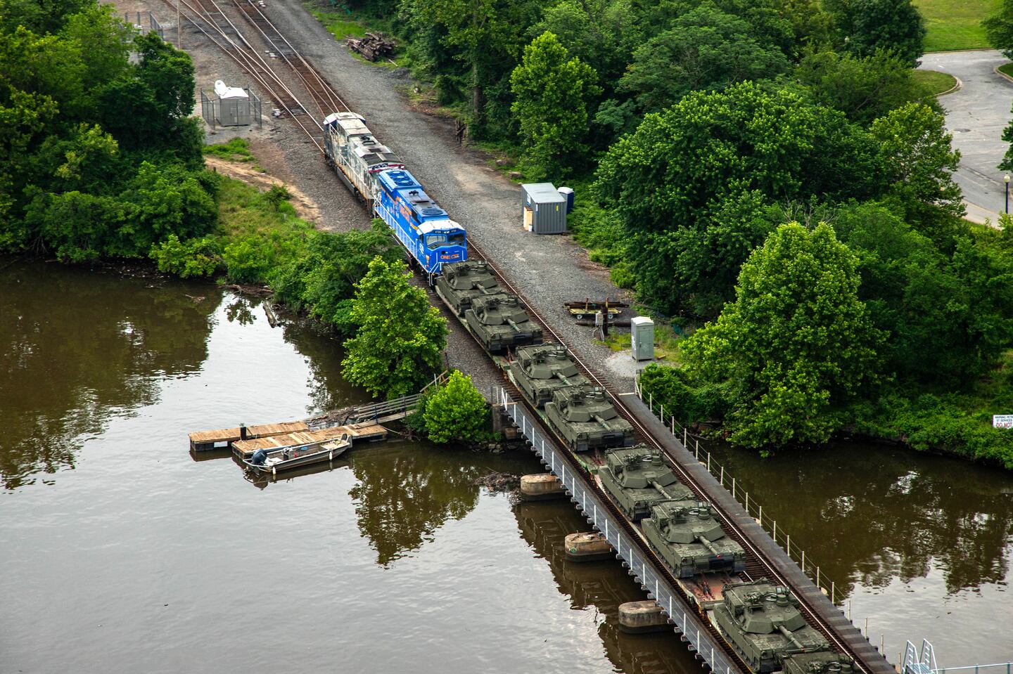 Not Even Republicans Want to Go to Trump’s ‘Goose-Stepping’ Parade