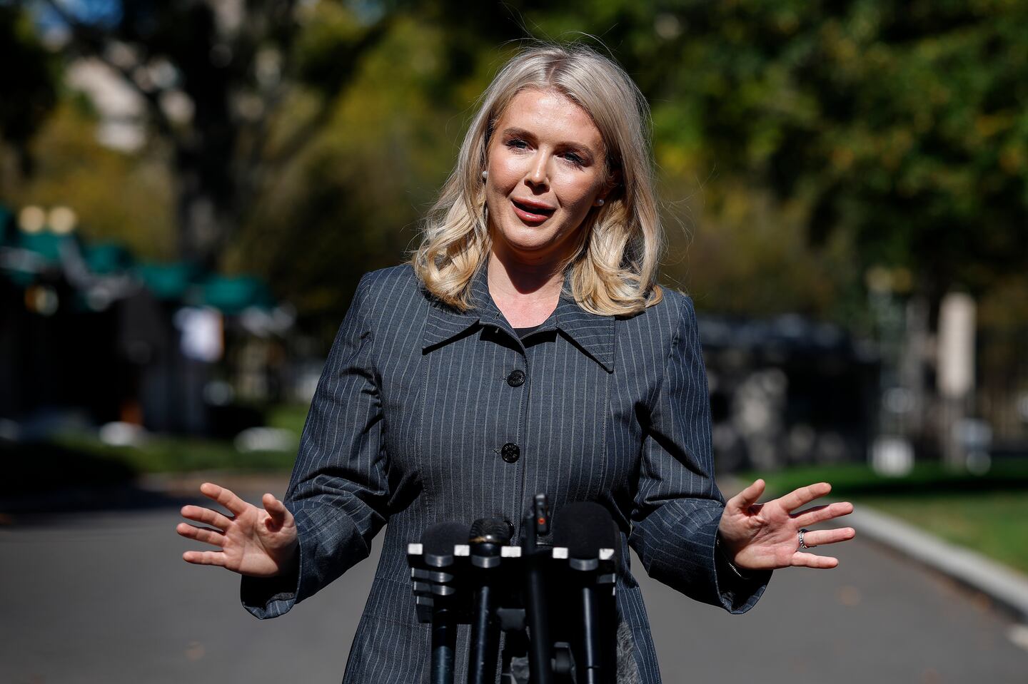 Ex-White House Doctor Calls Out Red Flag in Trump Health Saga