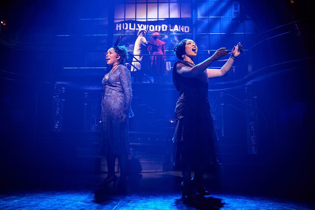 Broadway Review: ‘A Wonderful World: the Louis Armstrong Musical’ Goes ...