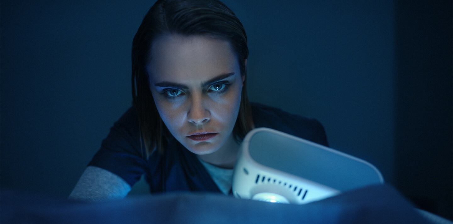 Kim Kardashian in ‘American Horror Story’ Review: Vulgar, Campy Debut