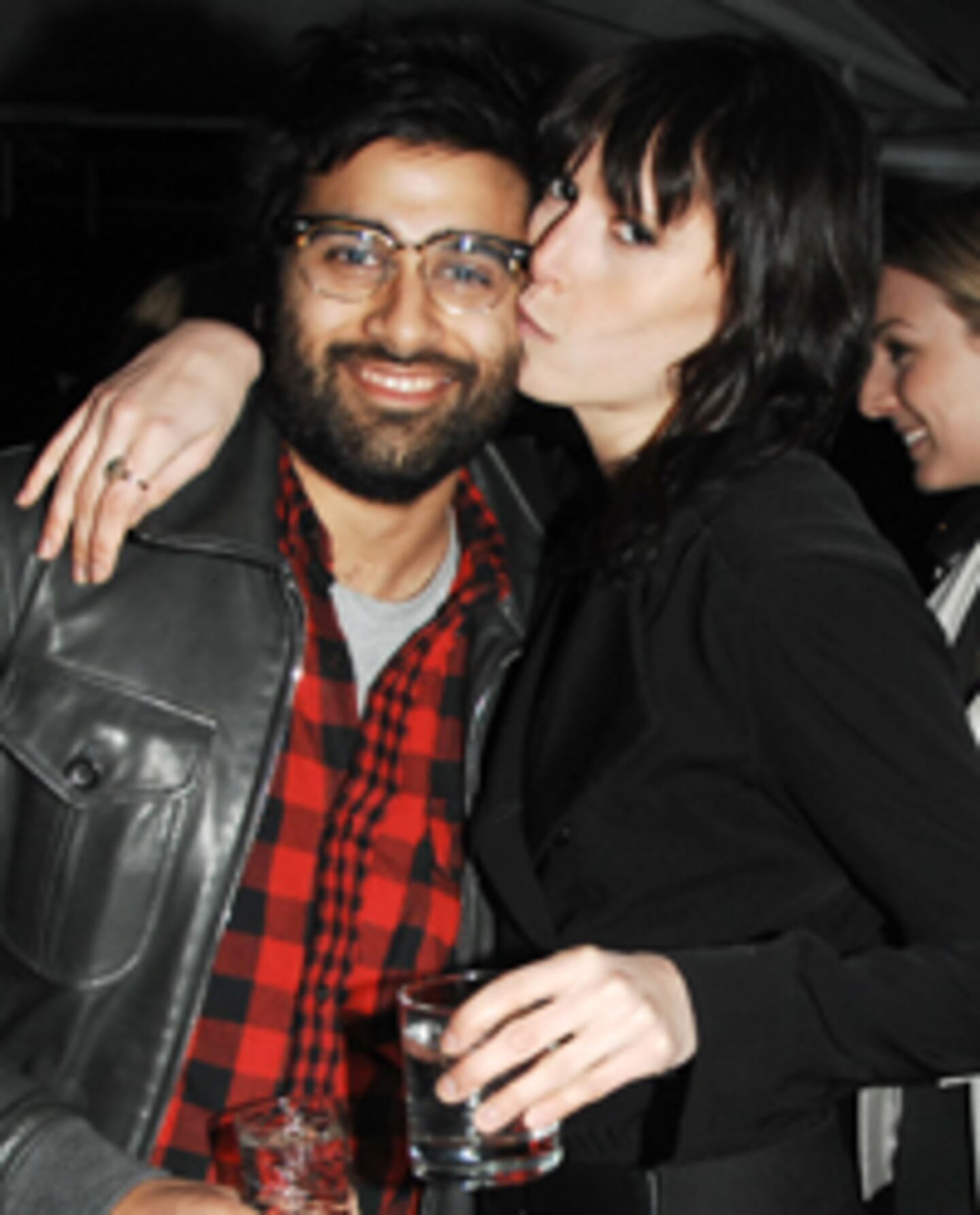 Social Kissing Rules