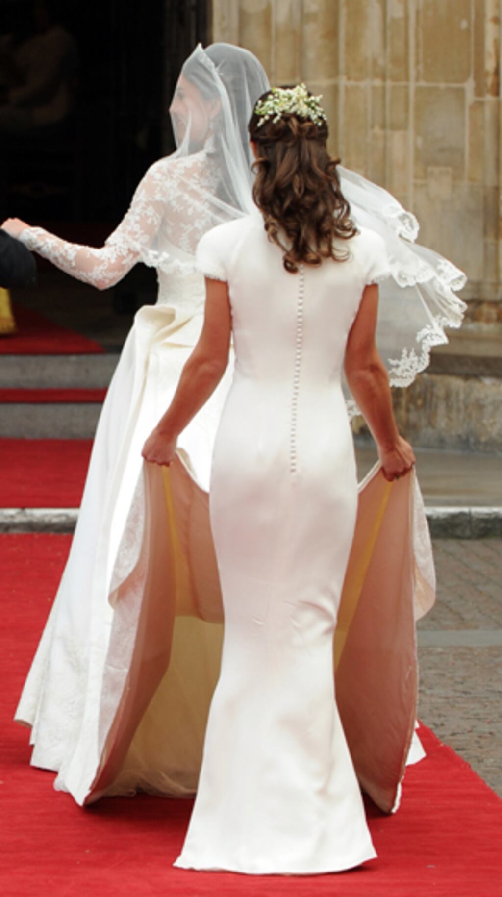 Pippa Steals The Royal Limelight Again as Wedding Rumors Trump Stuffy ...
