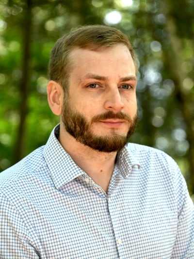 Jeff Bezos’ WaPo Finds New Editor Adam O'Neal to Execute His MAGA-Coded ...