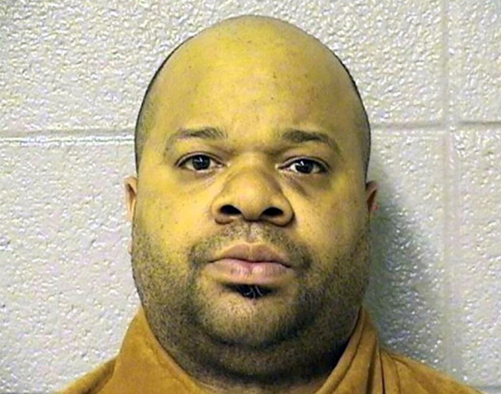 How R. Kelly’s Diehard Entourage Could Land Him in Prison